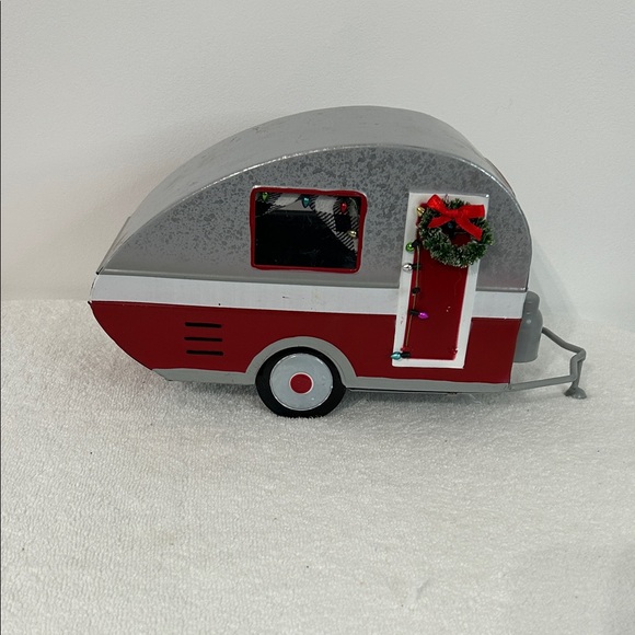 Holiday | Festive Red And Gray Holiday Camper Decor | Poshmark